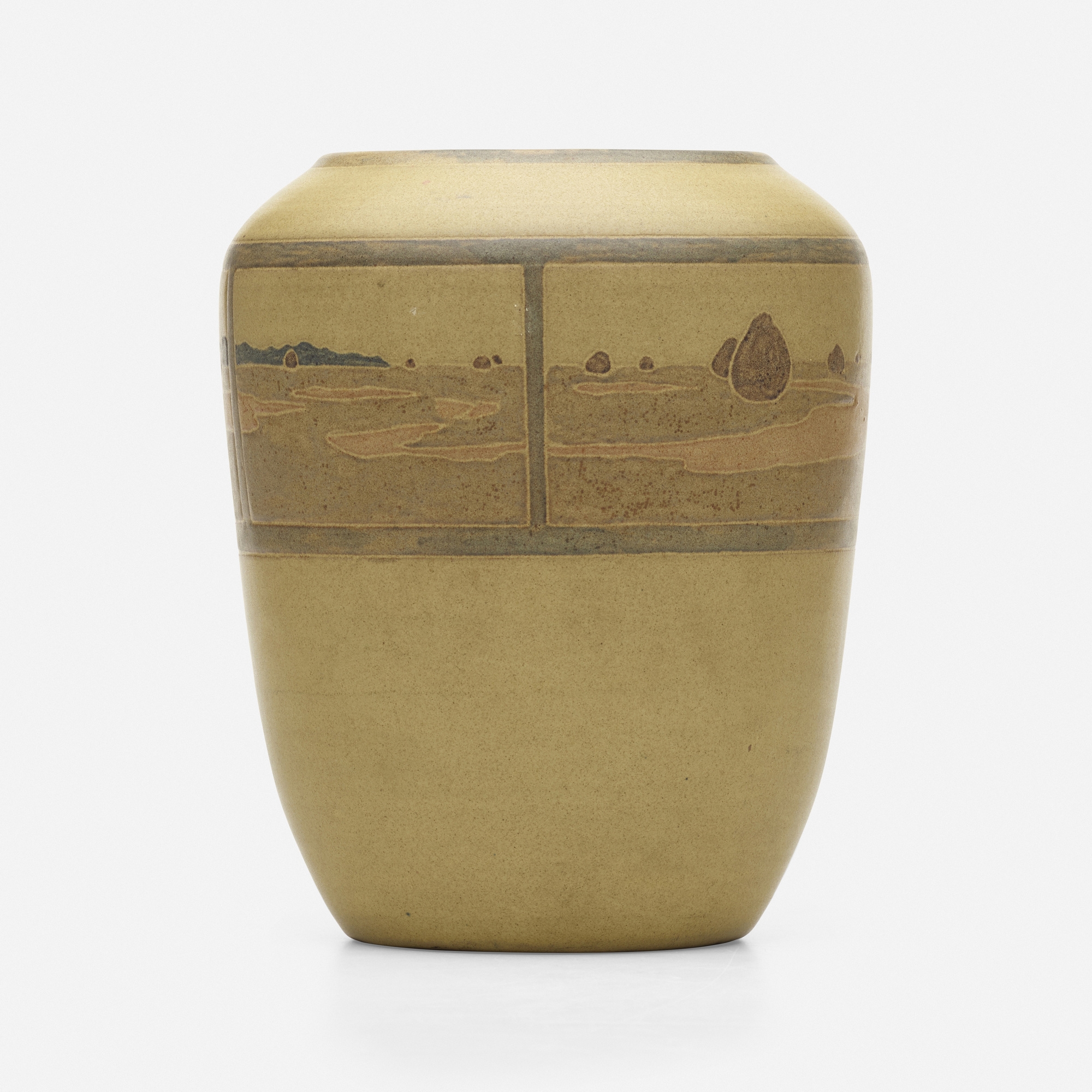 Sarah Tutt | Important Ipswich vase (Circa 1909) | MutualArt