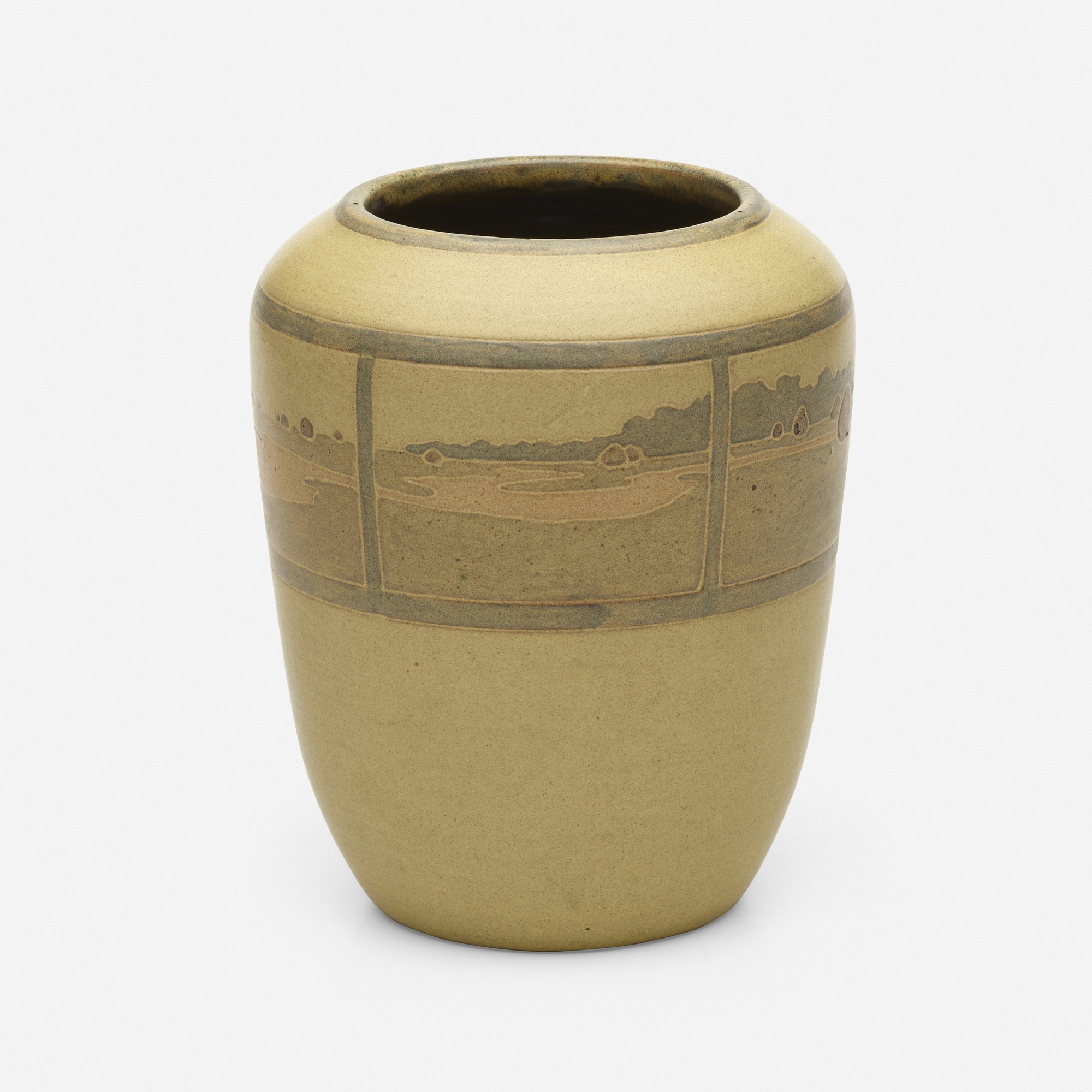 Sarah Tutt | Important Ipswich vase (Circa 1909) | MutualArt