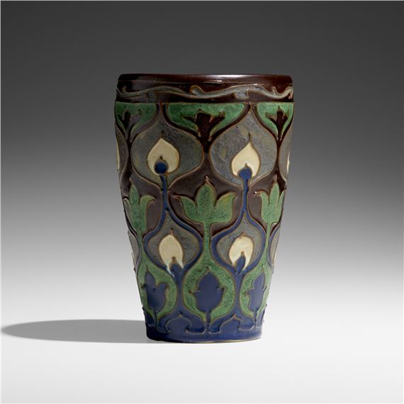 Frederick Hurten Rhead | Important vase (1912) | MutualArt