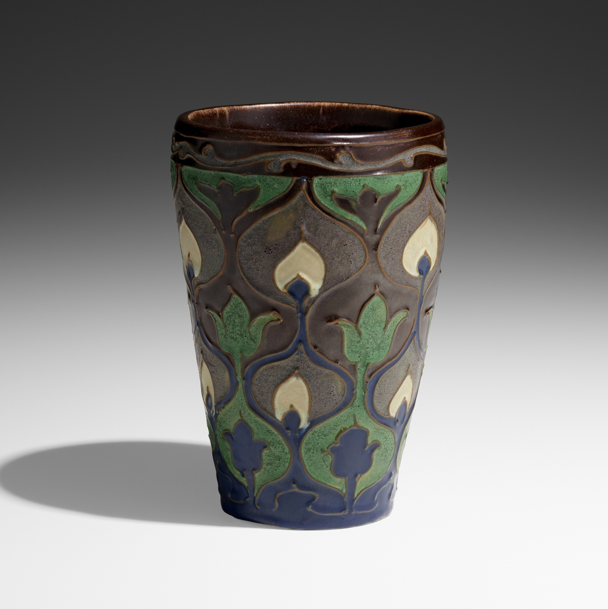 Frederick Hurten Rhead | Important vase (1912) | MutualArt
