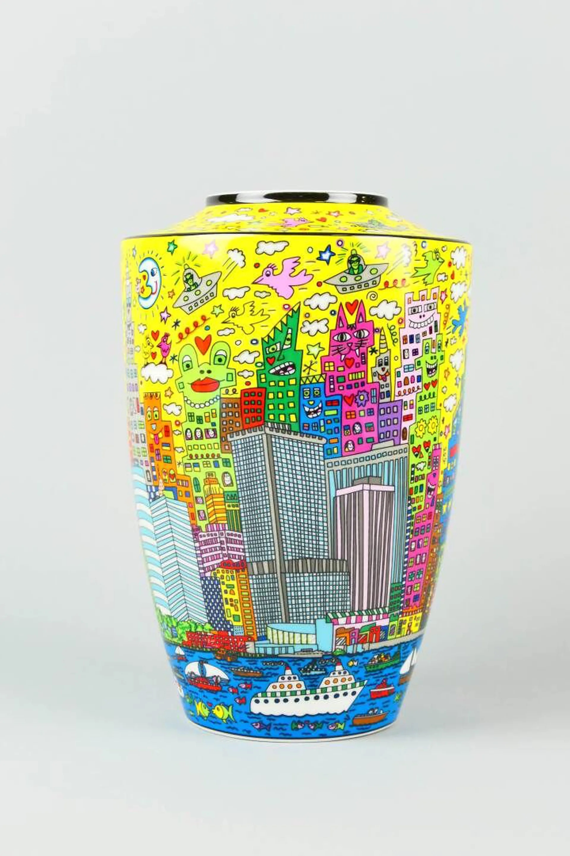 James Rizzi | My new York City Sunset - Vase | MutualArt