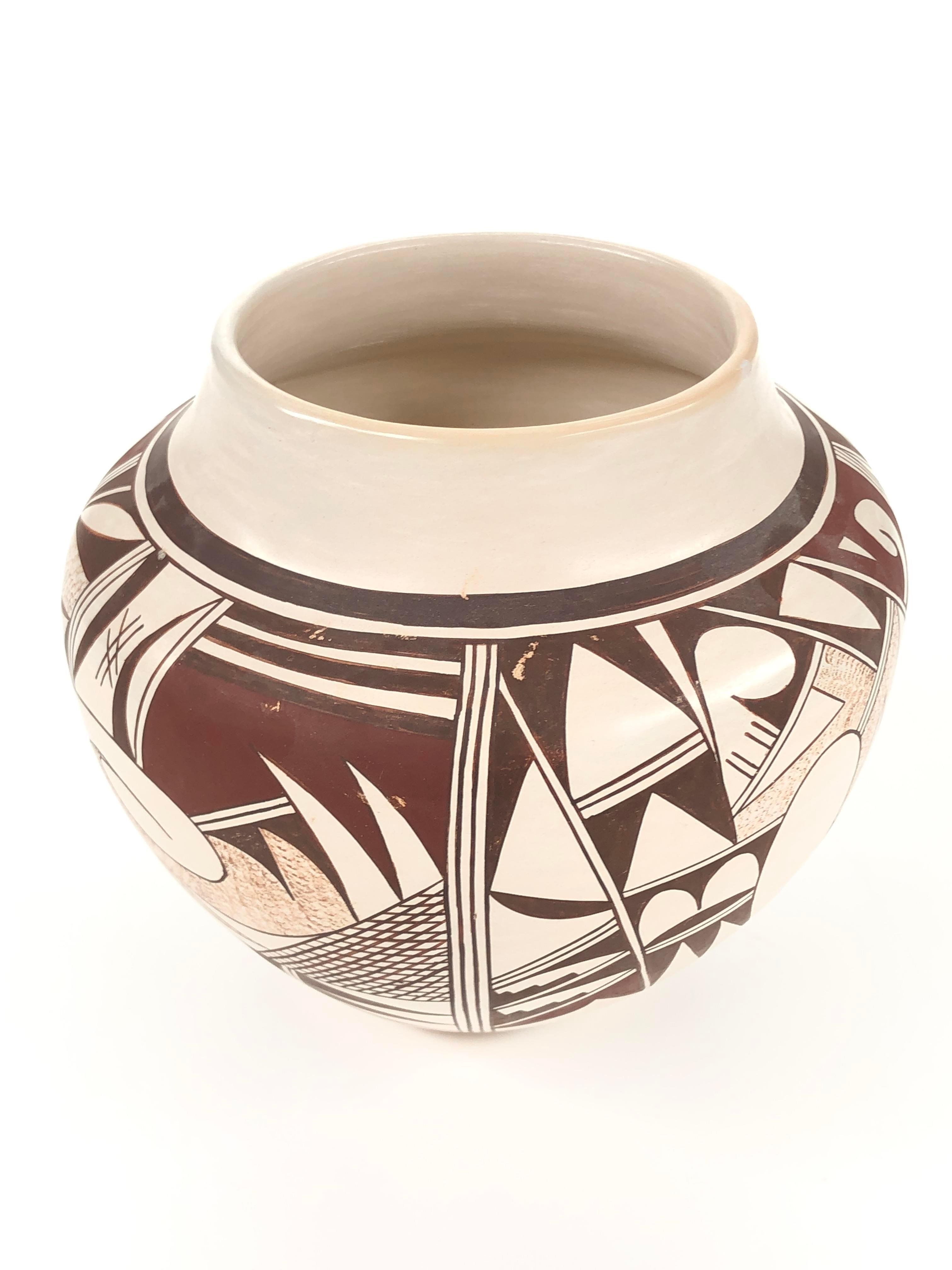 Joy Navasie | JOY NAVASIE HOPI-TEWA POTTERY JAR | MutualArt