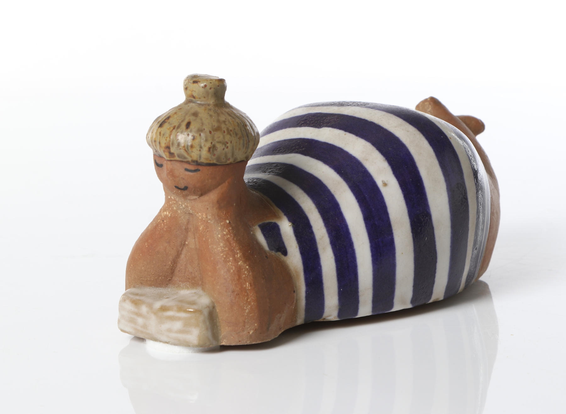 Lisa Larson | FIGURINE Beata | MutualArt