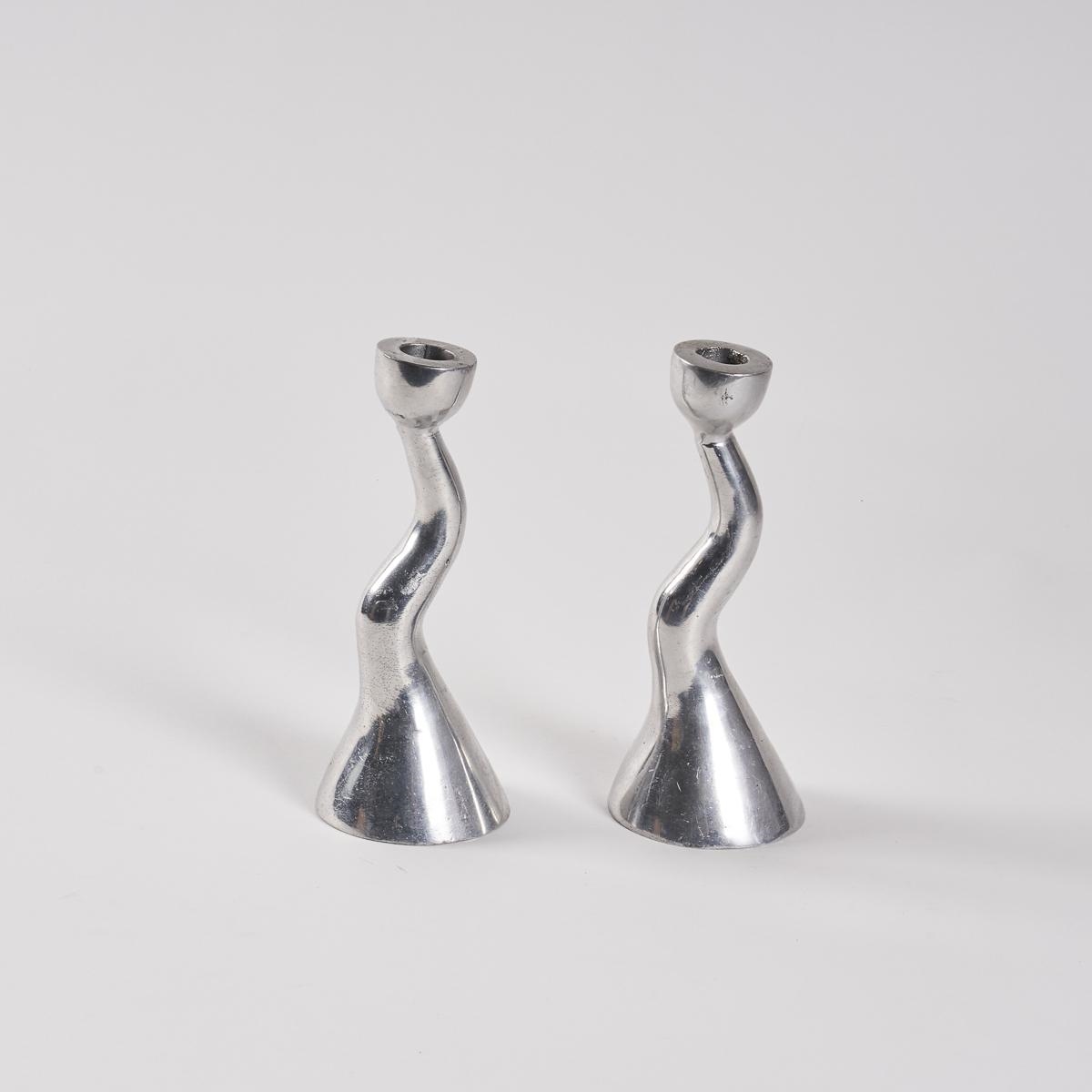 Anna Efverlund | A curved sculptural form made of cast aluminium ...