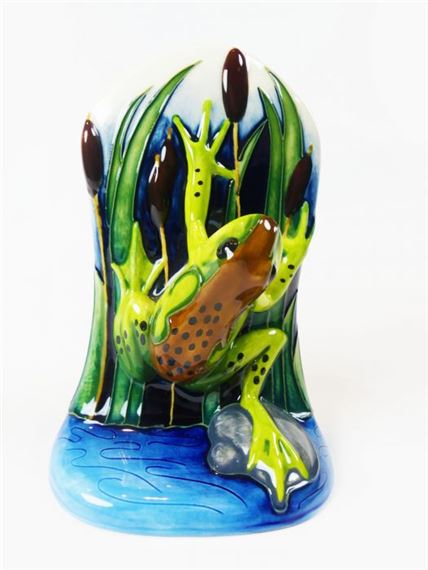 Emma Bossons | A stork, a frog and a fish figure (2005) | MutualArt