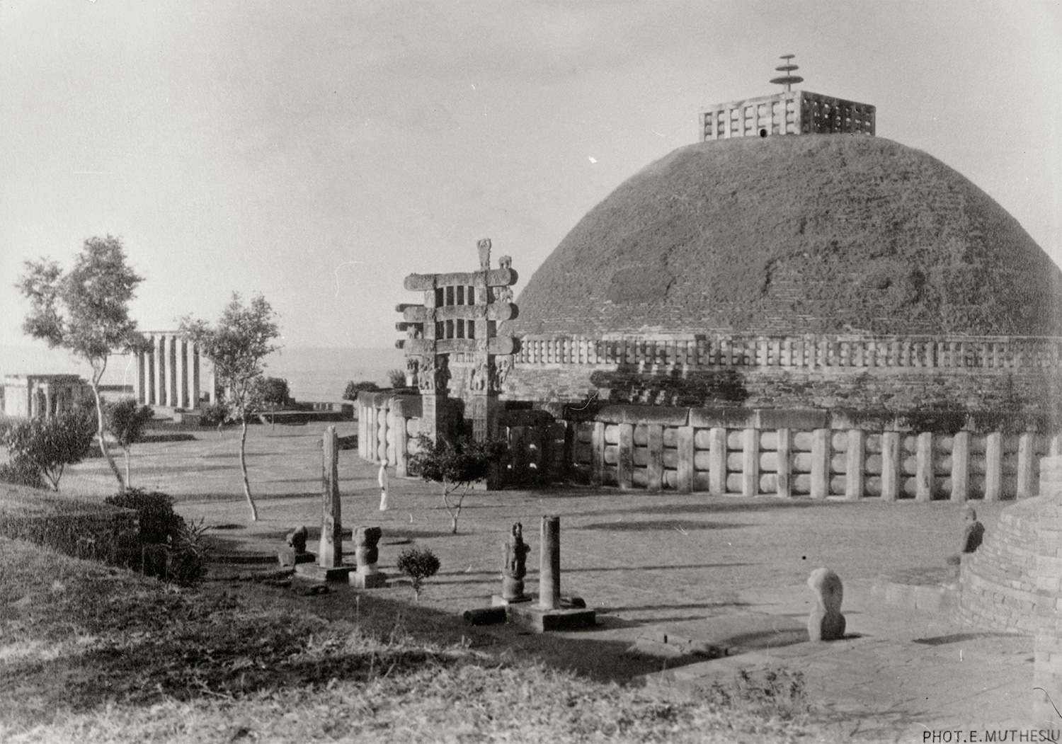 Eckart Muthesius | Interiors of Manik Bagh Palace (Circa 1933) | MutualArt