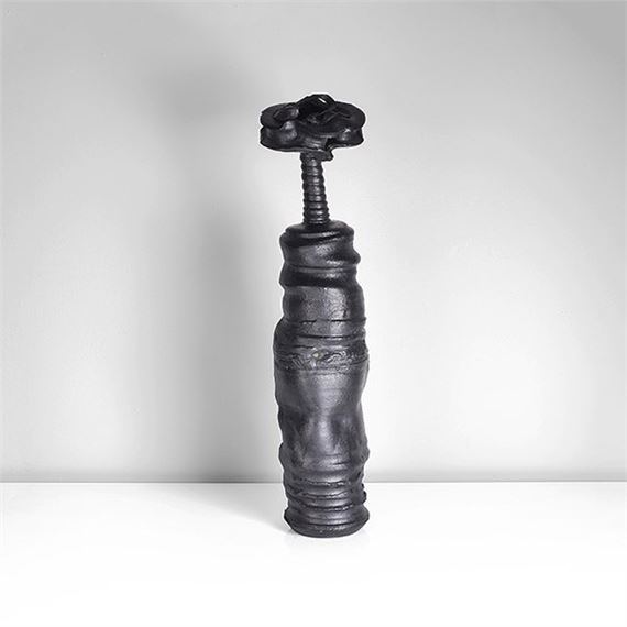 Duncan Hooson | 1 Artworks at Auction | MutualArt