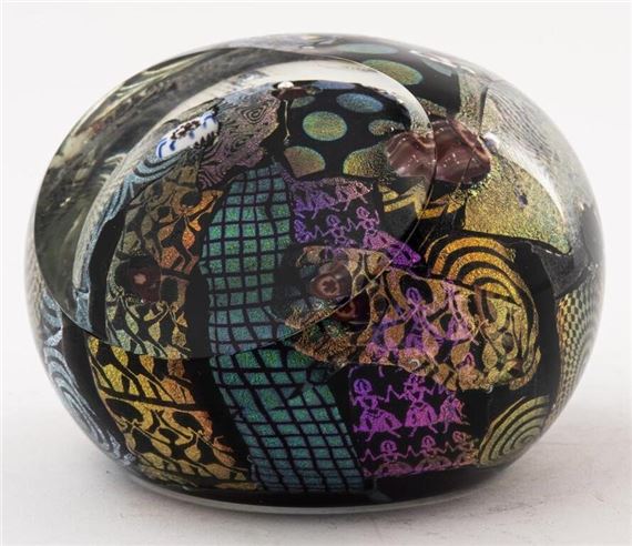 Peter Vanderlaan | Oversize Art Glass Paperweight (2002) | MutualArt