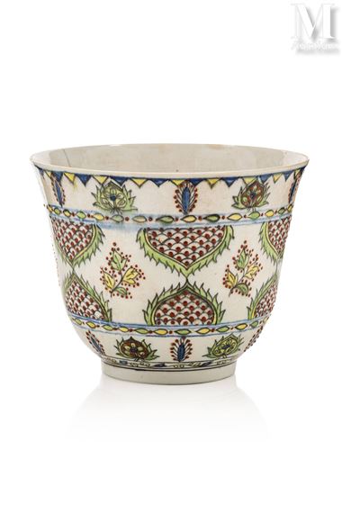 Emily Samson | Bol à la manière de Kutahya (19th Century) | MutualArt