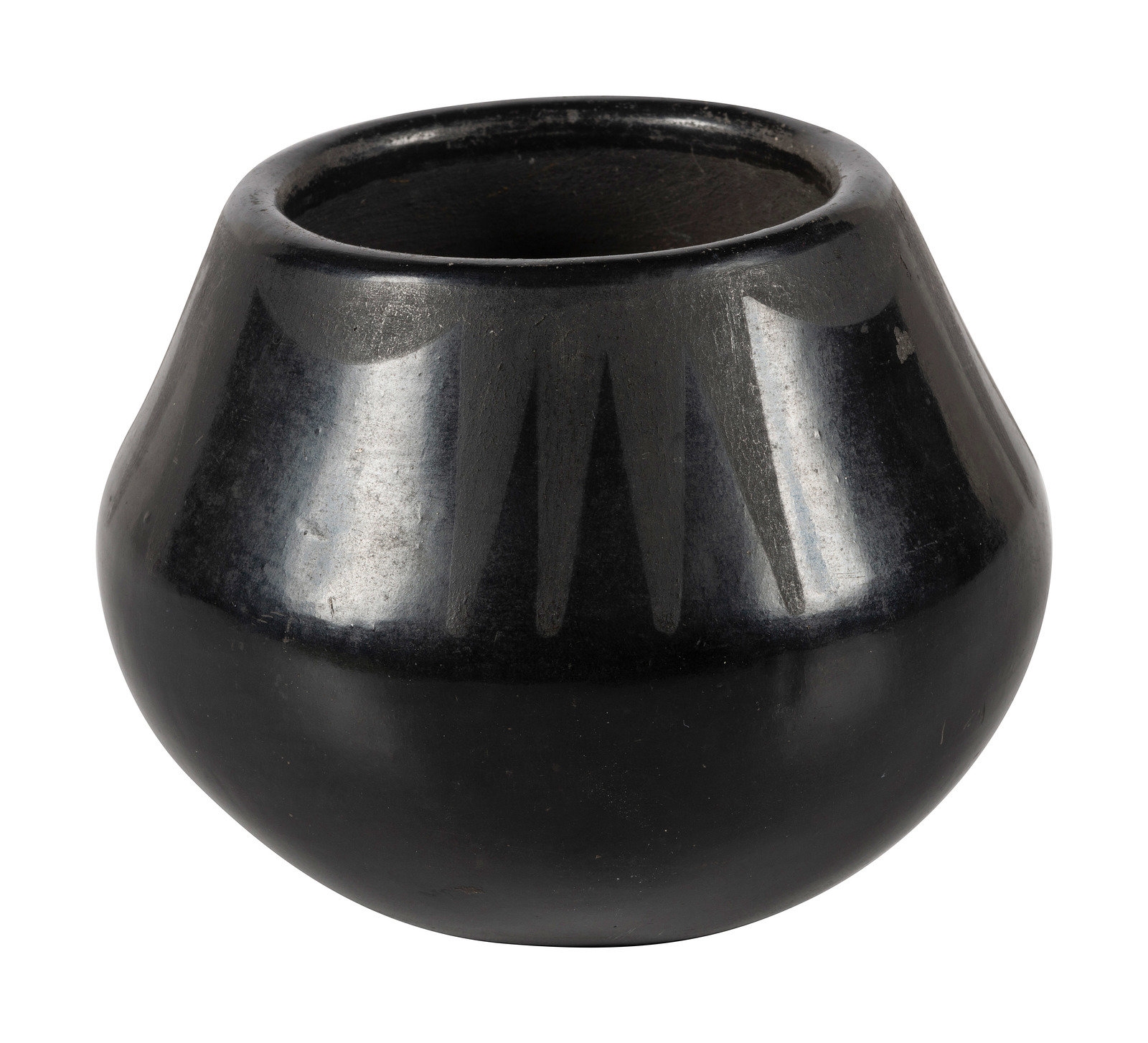 Maria Montoya Martinez | Black-on-black Pottery Jar (1943 - 1956 ...
