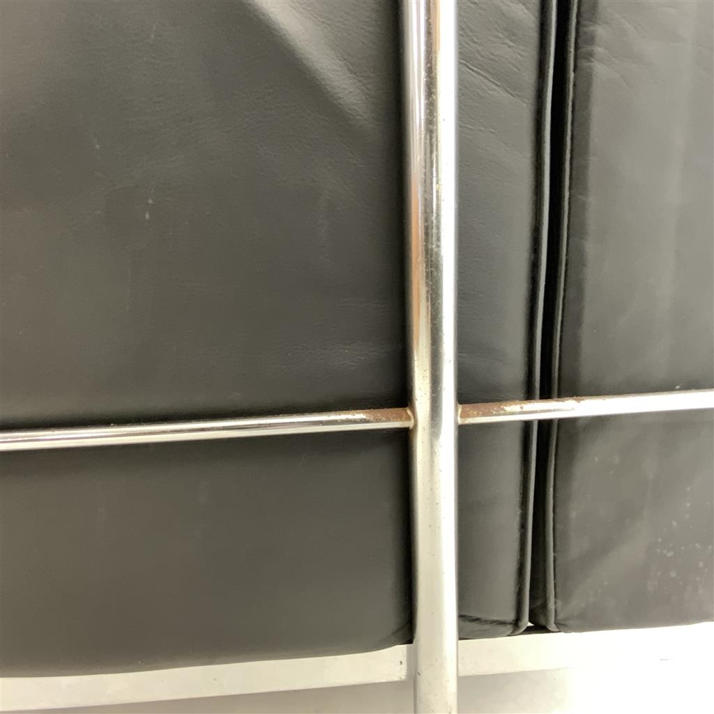 Douglas Snelling | PAIR OF 1970S LE CORBUSIER LC2 ARMCHAIRS | MutualArt