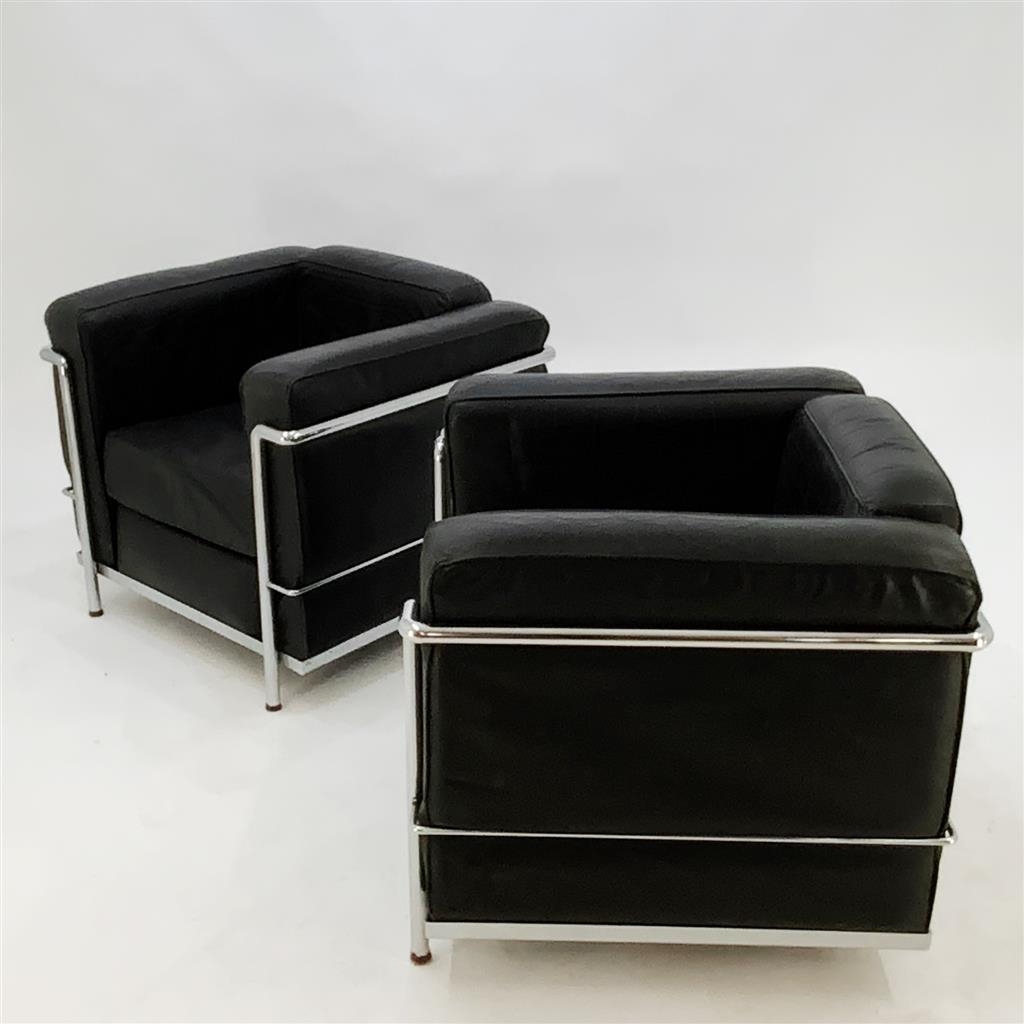 Douglas Snelling | PAIR OF 1970S LE CORBUSIER LC2 ARMCHAIRS | MutualArt