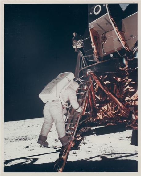 Neil Armstrong | Apollo 11: Buzz Aldrin jumping down to the LM footpad ...