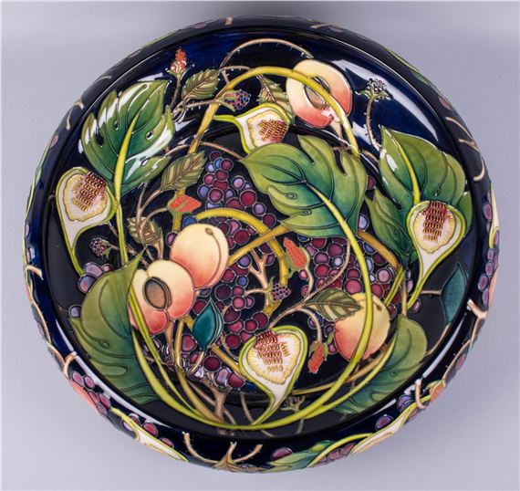 Emma Bossons | QUEENS CHOICE | MutualArt