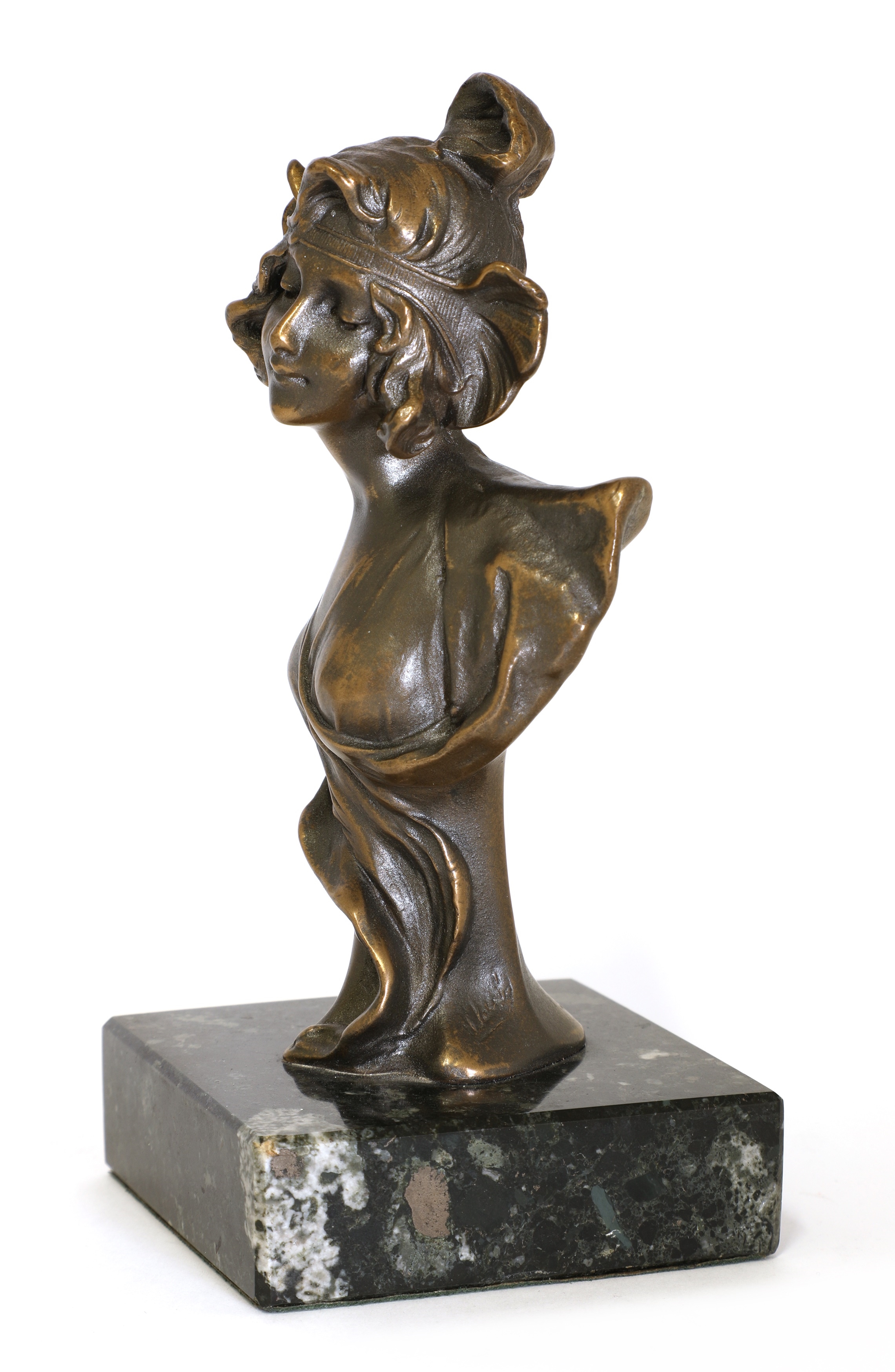 Henry Jacobs | An Art Nouveau bronze bust of a lady | MutualArt