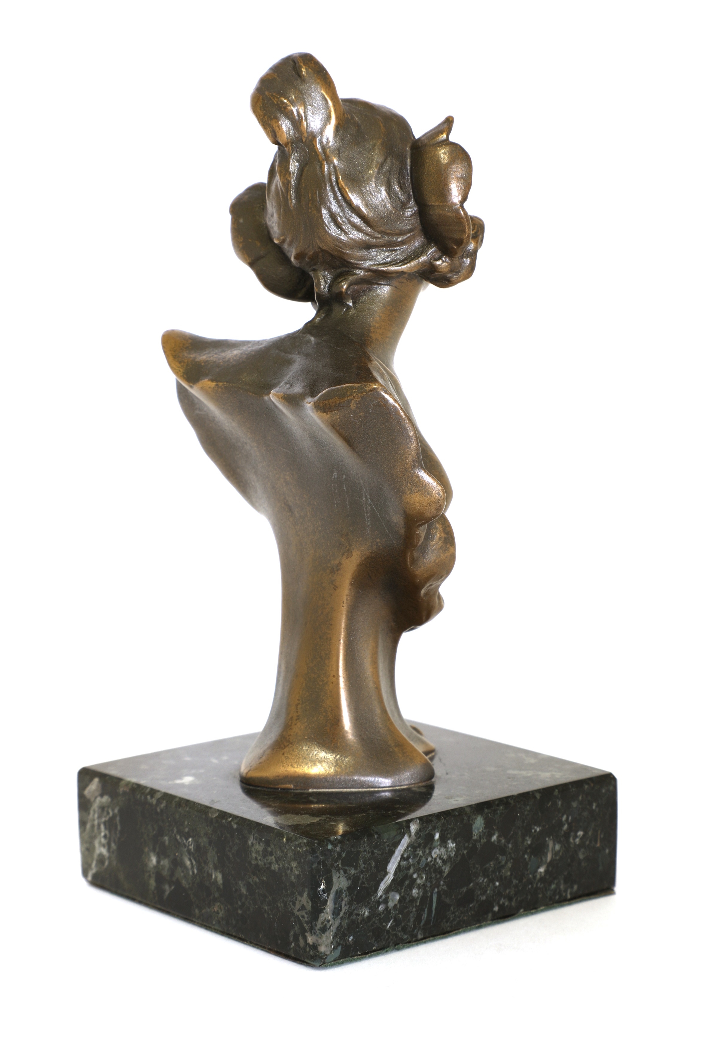 Henry Jacobs | An Art Nouveau bronze bust of a lady | MutualArt