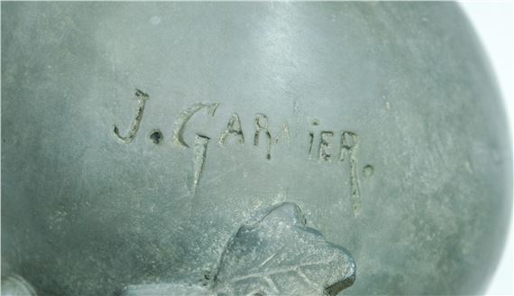 Jean Garnier | Een tinnen beeld (Circa 1900) | MutualArt