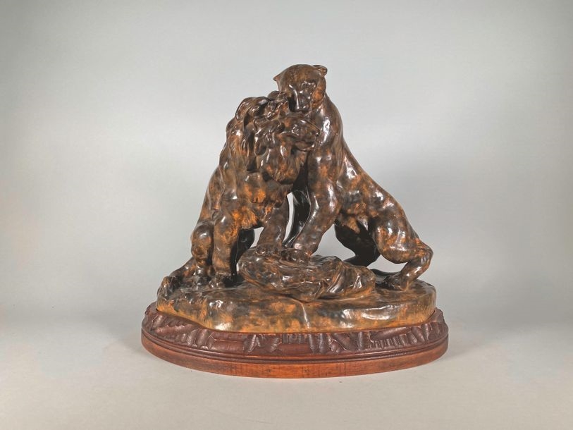 Thomas François‏ Cartier | Lion et lionne. (30) | MutualArt