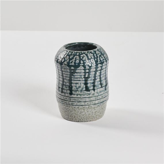 Juliet Peter | Vase | MutualArt