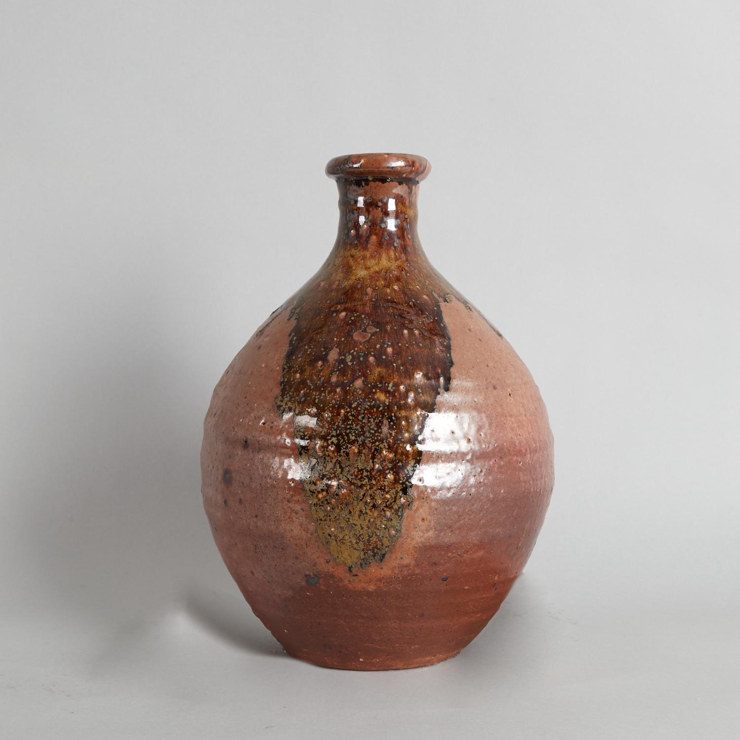 Ian Smaill | A Large Ian Smail Vase | MutualArt