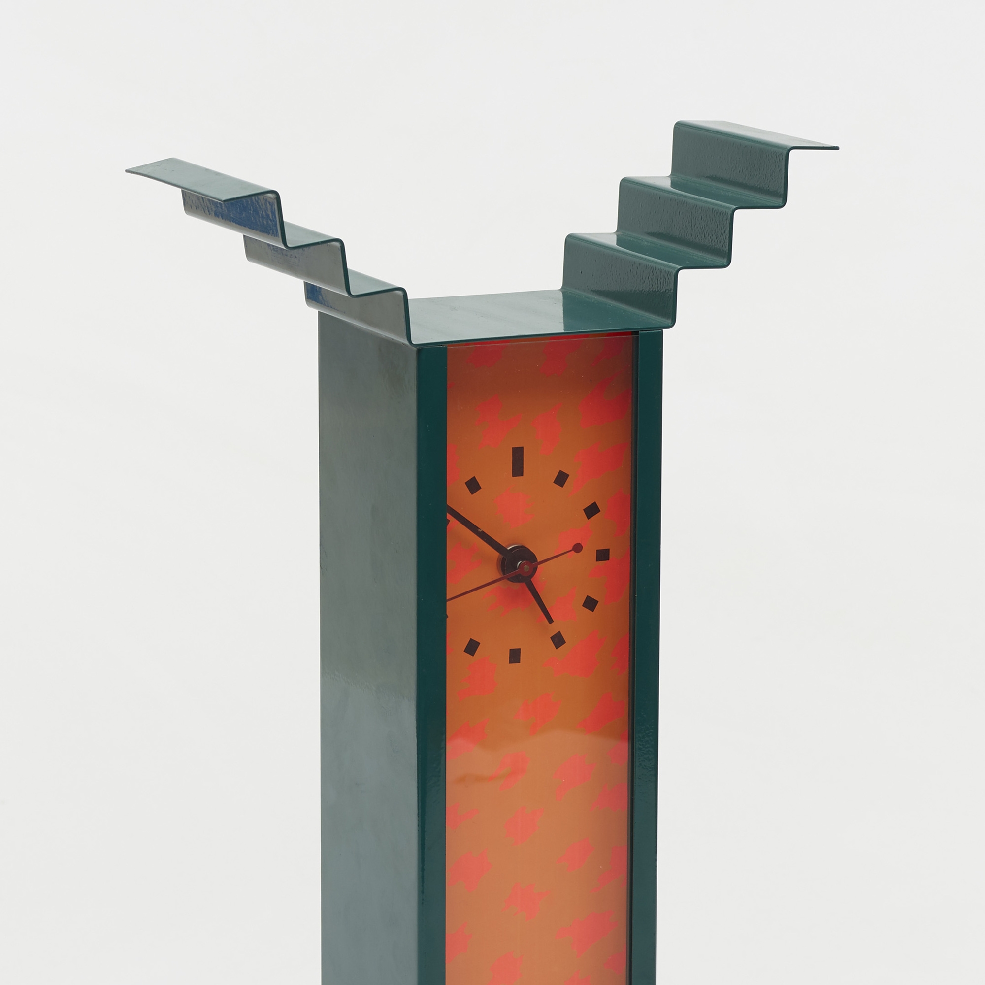 MutualArt.com - The Web's Largest Art Information Service.