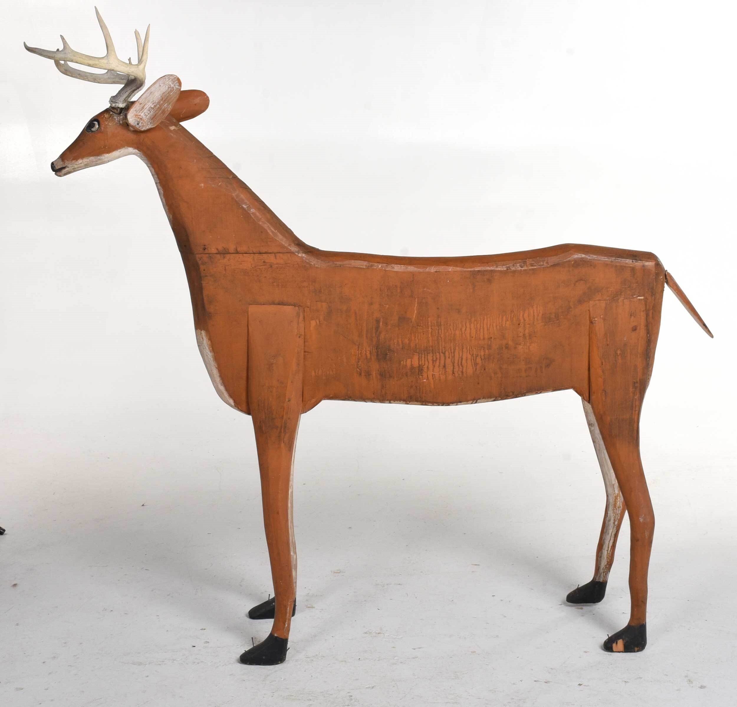 Archie Gilbert | Deer sculpture (Circa 1940) | MutualArt