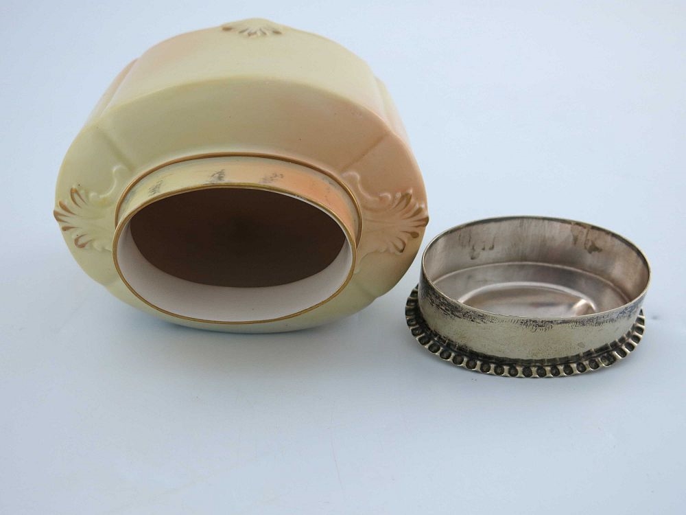 Walter Stinton | A blush ivory tea caddy and cover | MutualArt