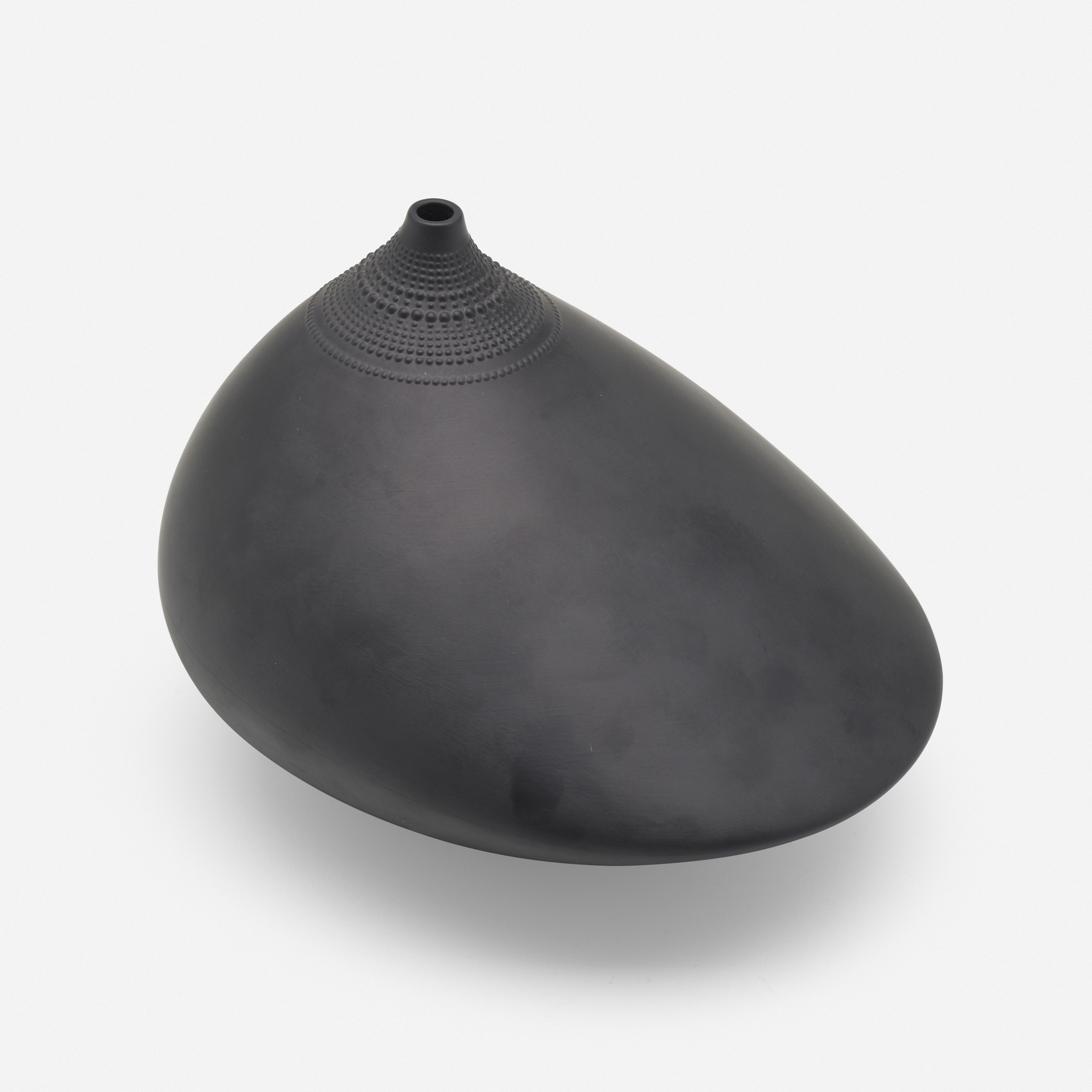 Sami Wirkkala | Pollo vase (1970) | MutualArt