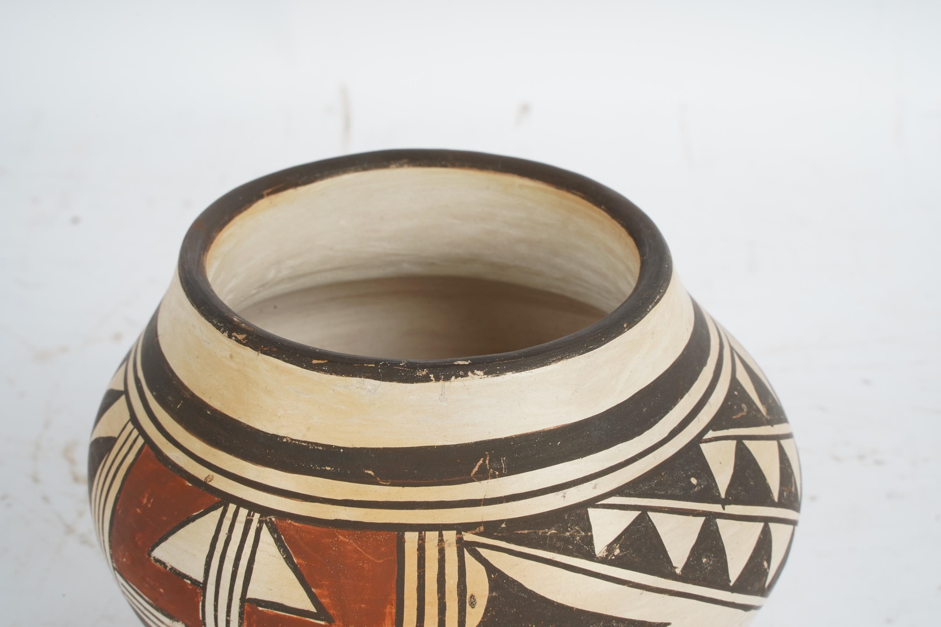 Alice Adams | HOPI POTTERY JAR | MutualArt