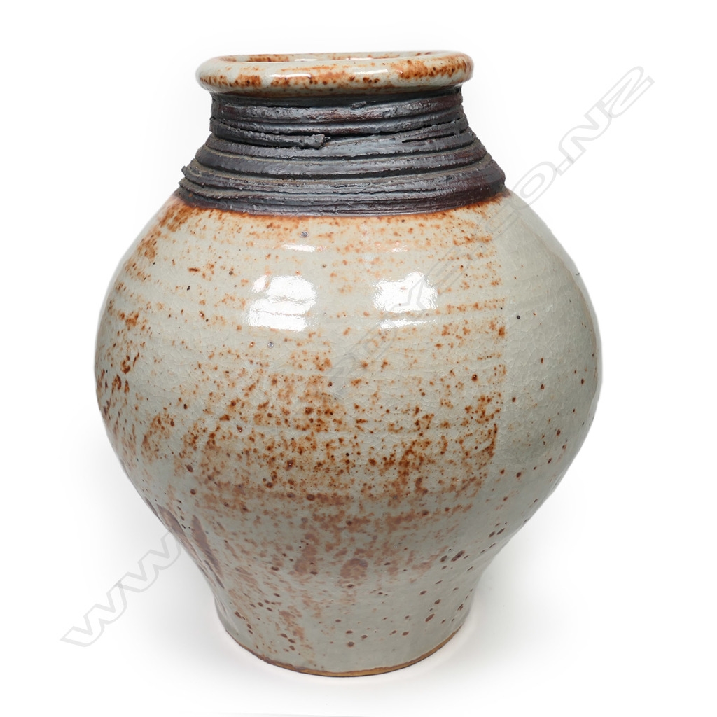 Peter Stichbury | Vase | MutualArt