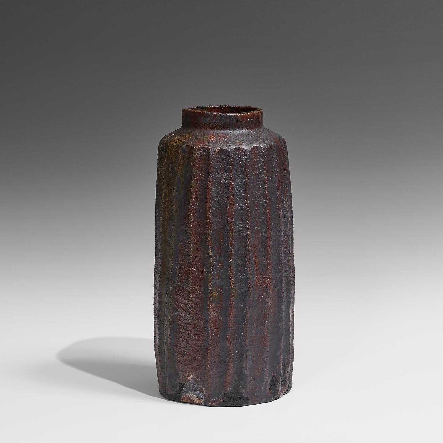 Akiko Hirai | tall fluted vase | MutualArt