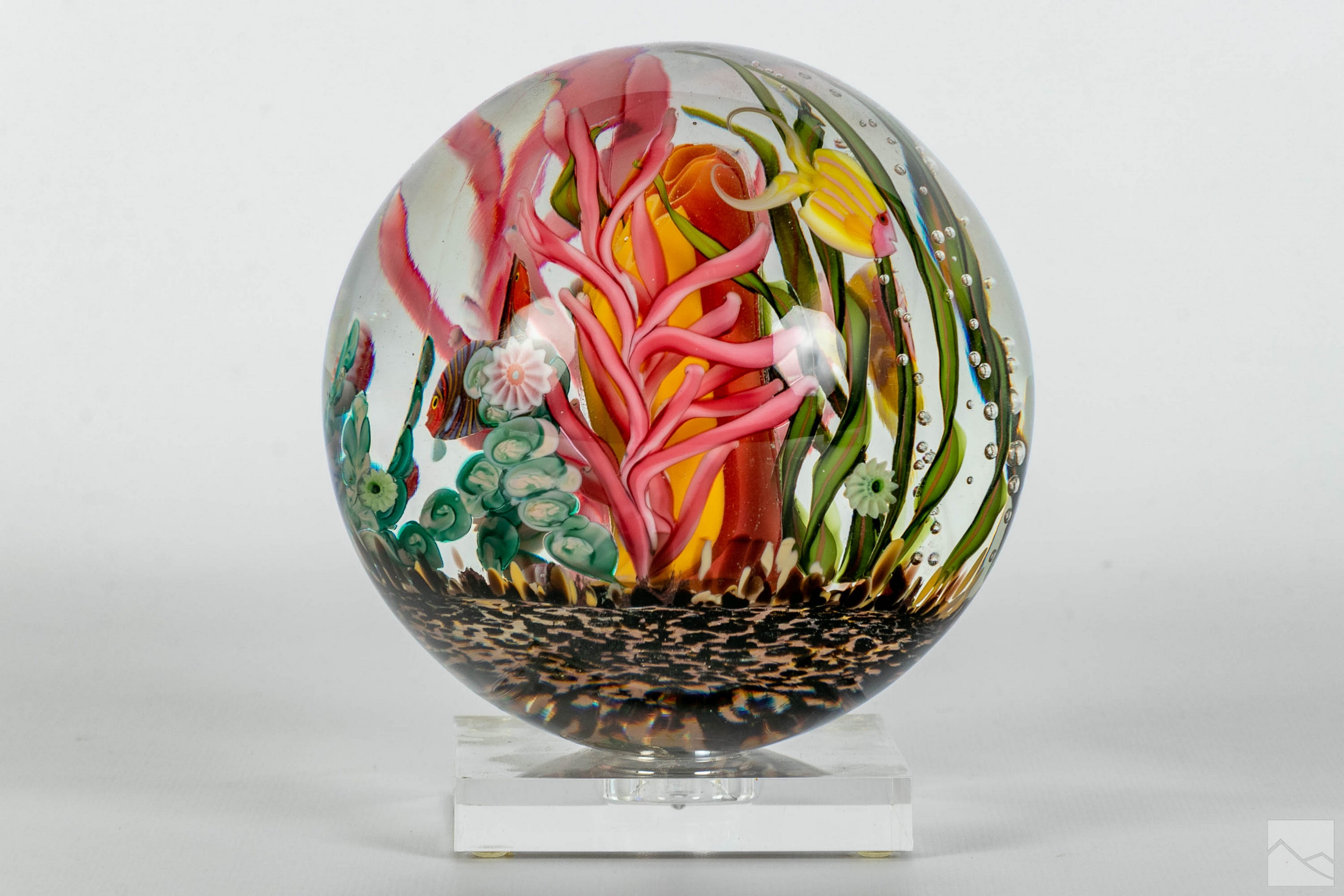 Steven Lundberg | Paperweight statue depicting marine life (1993 ...