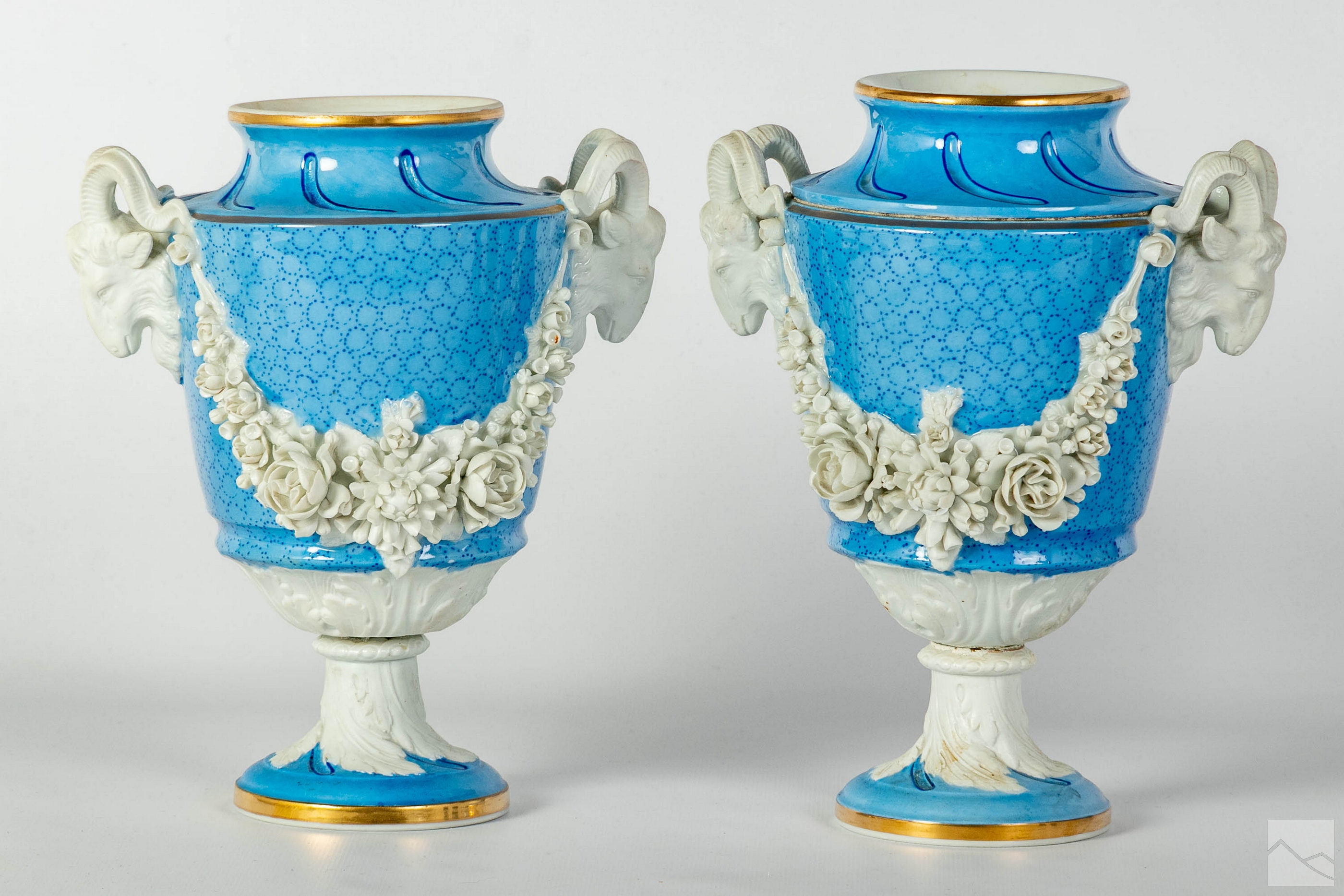 Sèvres Porcelain Factory | Landscape urns | MutualArt