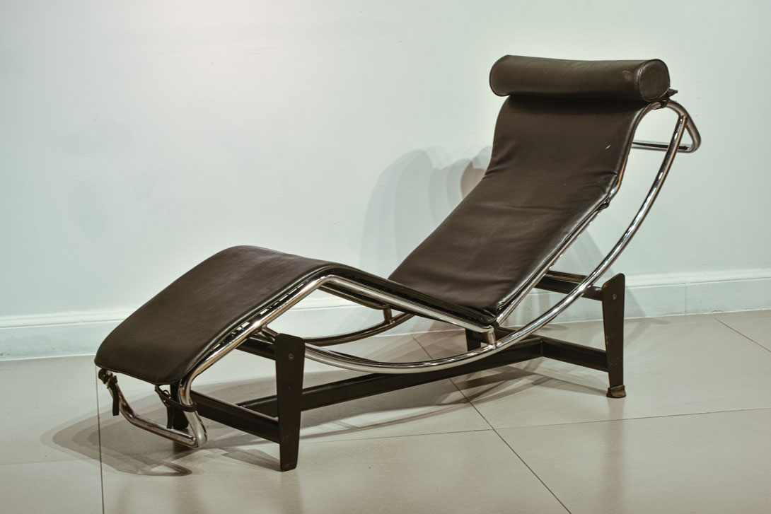 Le Corbusier | CHAISE LONGUE | MutualArt
