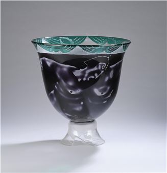 Steven Newell | 27 Artworks at Auction | MutualArt