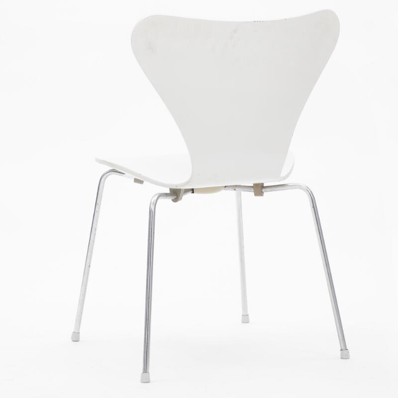 Arne Jacobsen | Seven chair | MutualArt