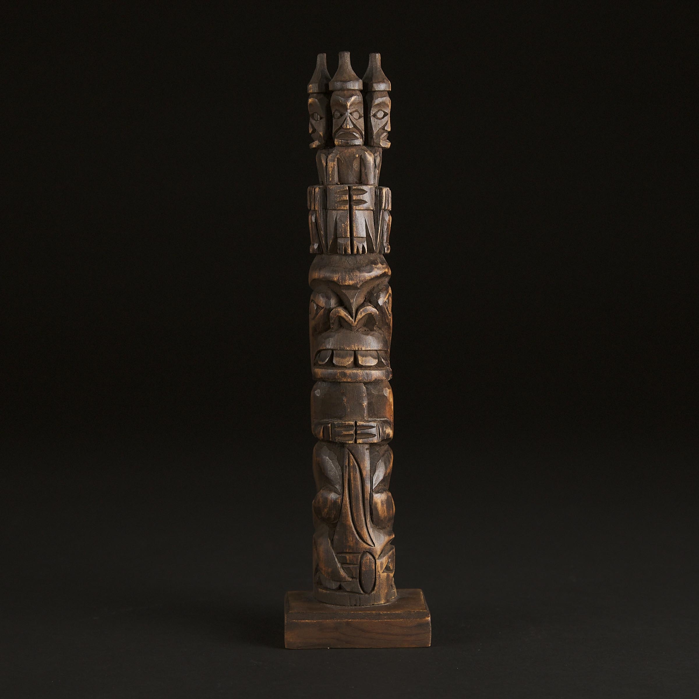Raymond Williams | MODEL TOTEM POLE | MutualArt
