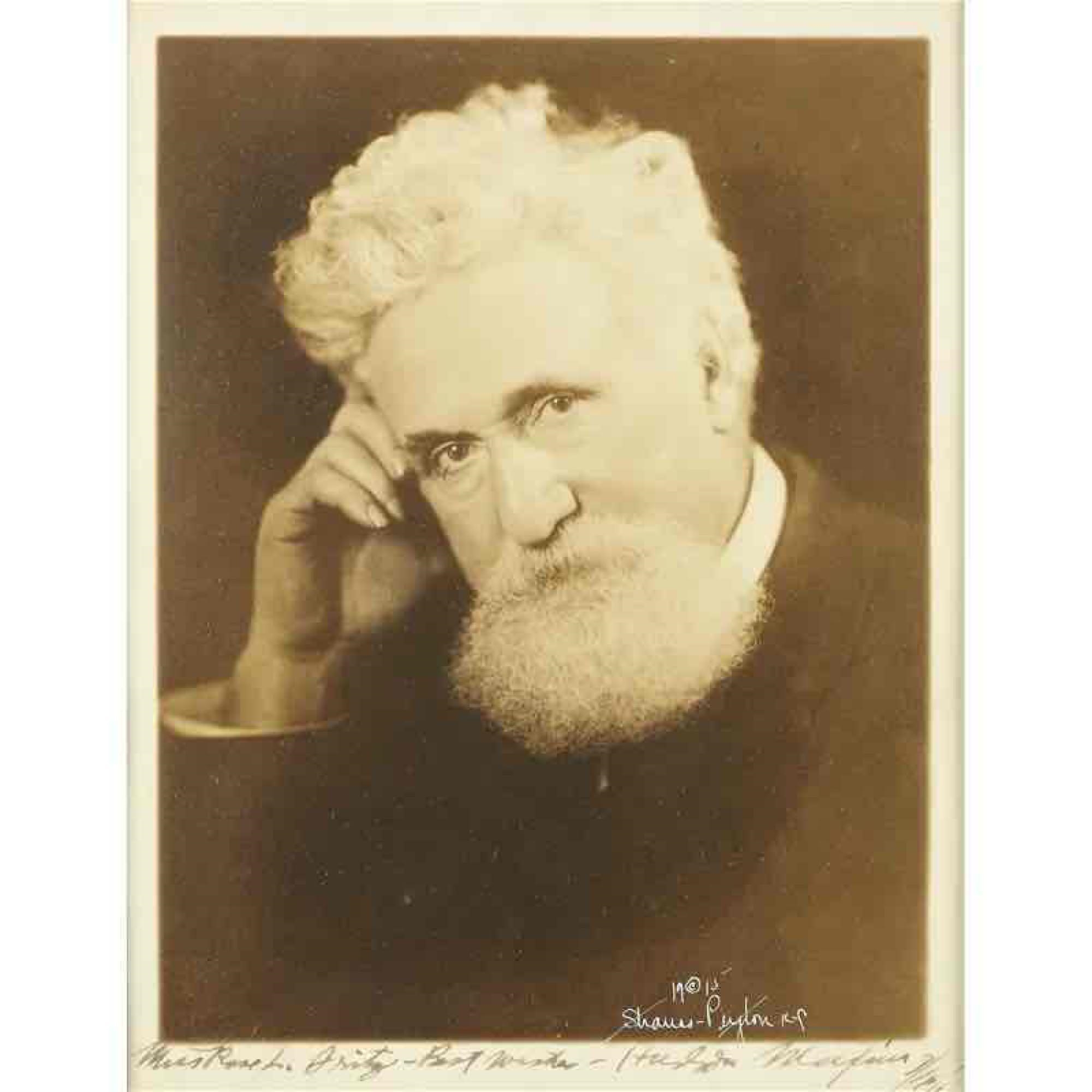 Hiram Stevens Maxim | Hiram Maxim Autographed Photograph | MutualArt