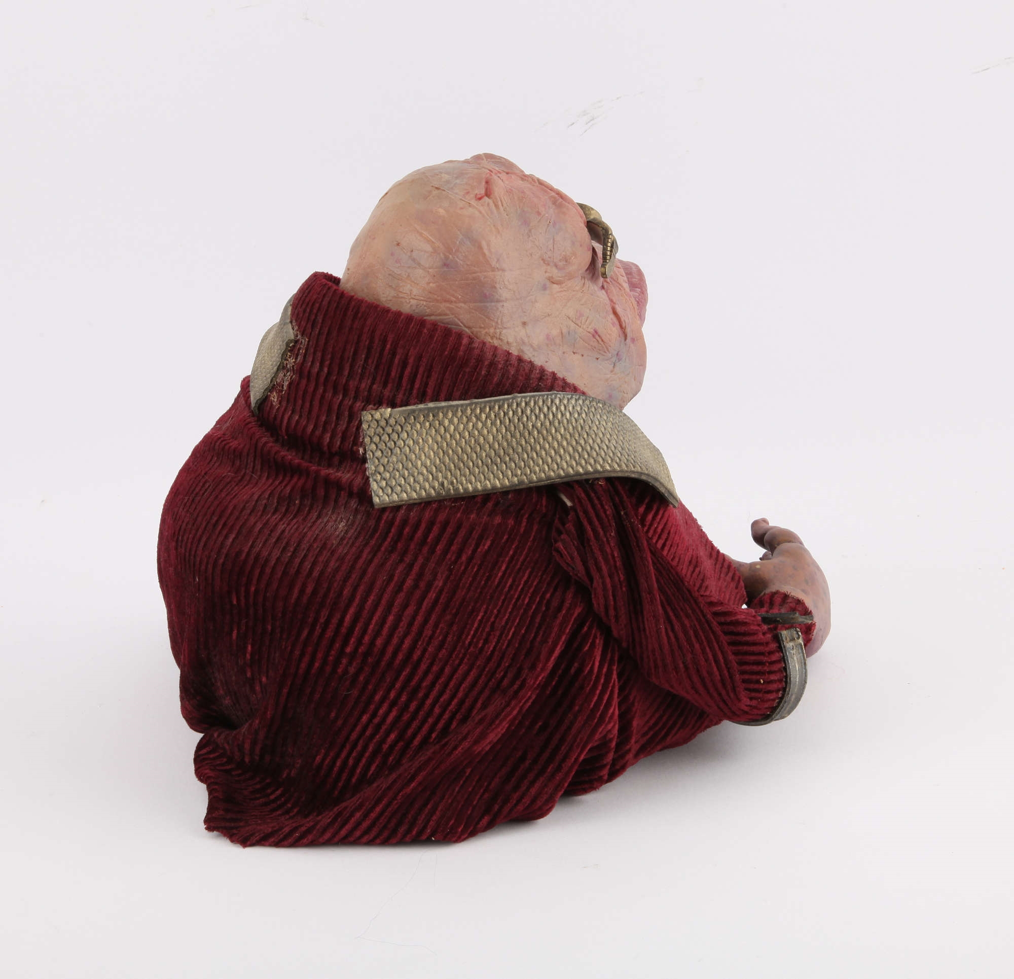 Phil Eason | Alien puppet designed and built by Phil Eason | MutualArt