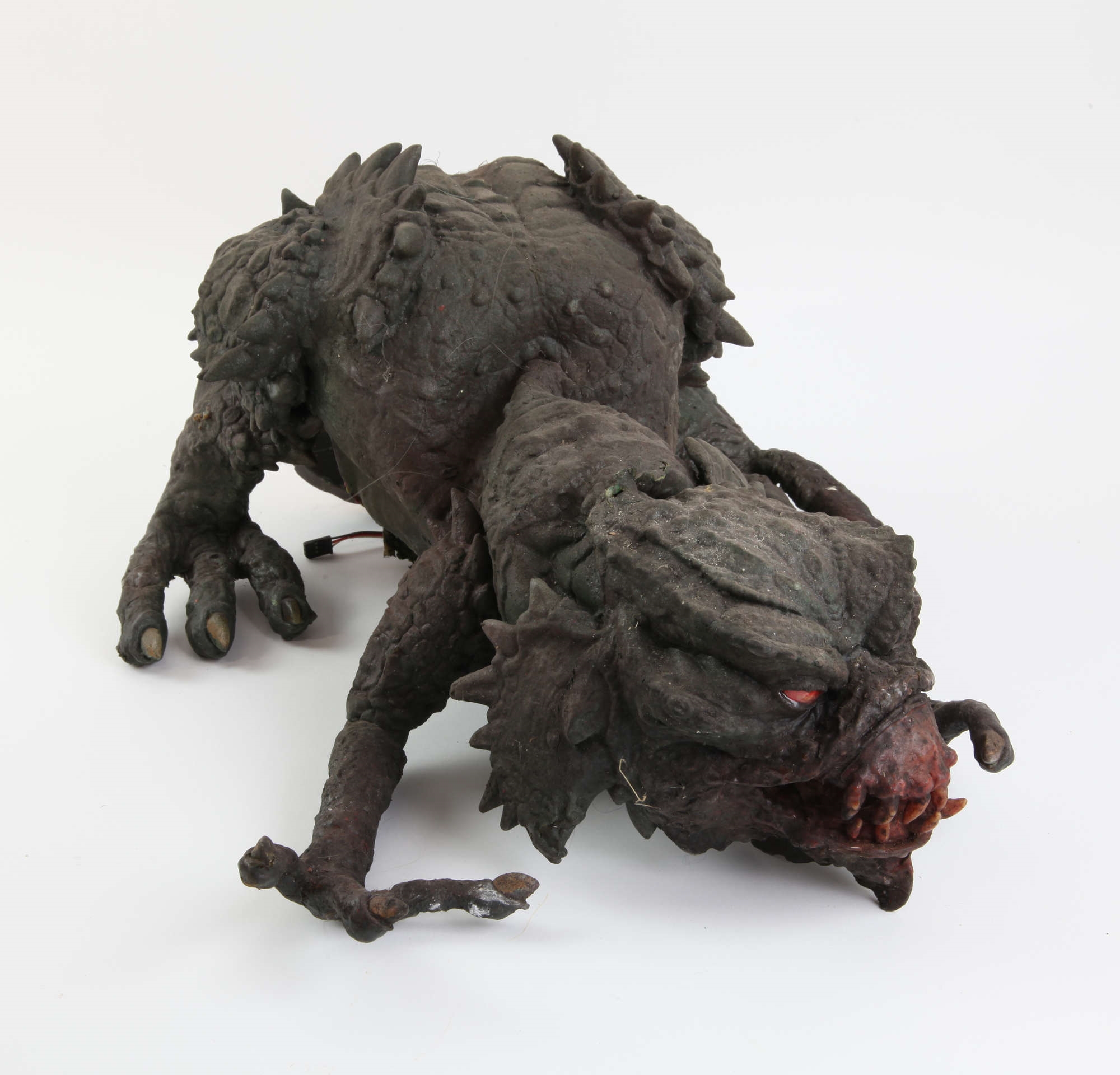 Phil Eason | Alien puppet made by Phil Eason | MutualArt