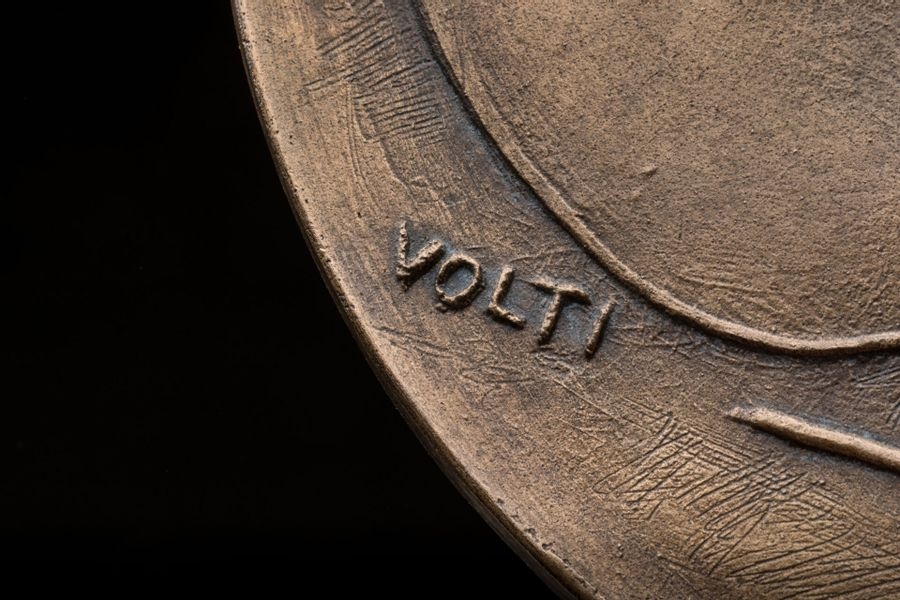 Antoniucci Volti | Medallion depicting a nude woman seated with her ...