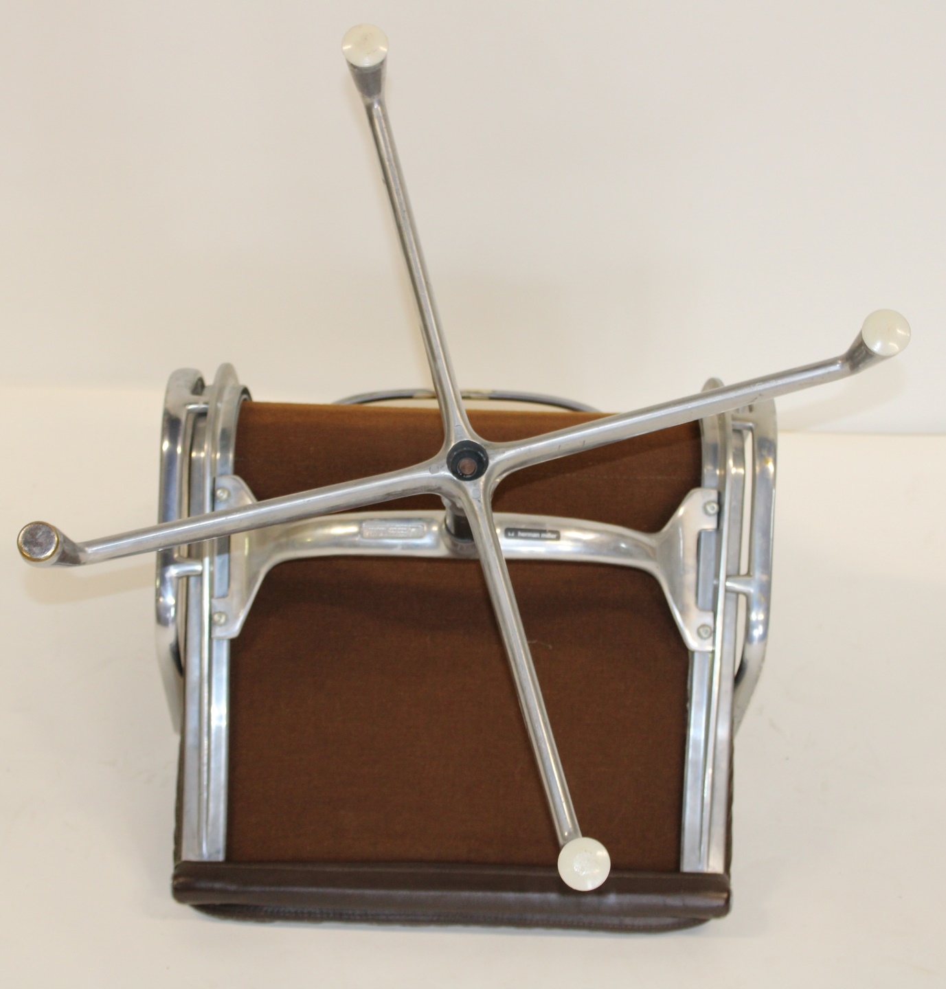 Herman Miller | Chair Swivels | MutualArt