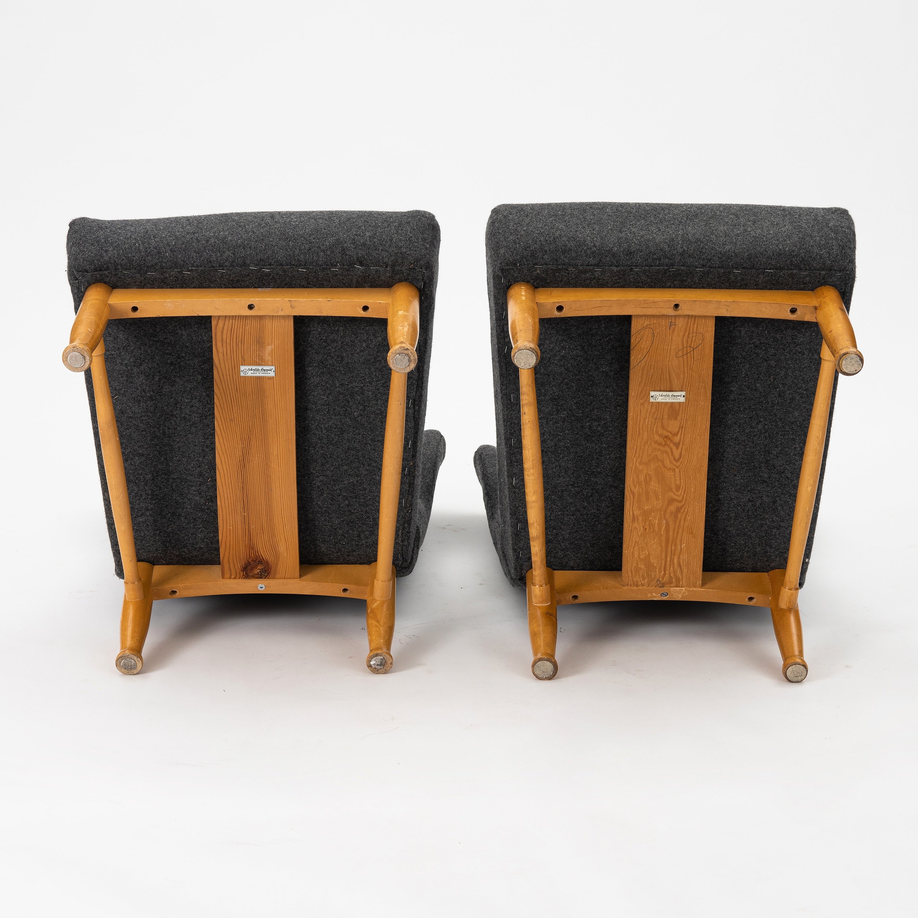 Elias Svedberg | A pair of easy chairs (1940s) | MutualArt