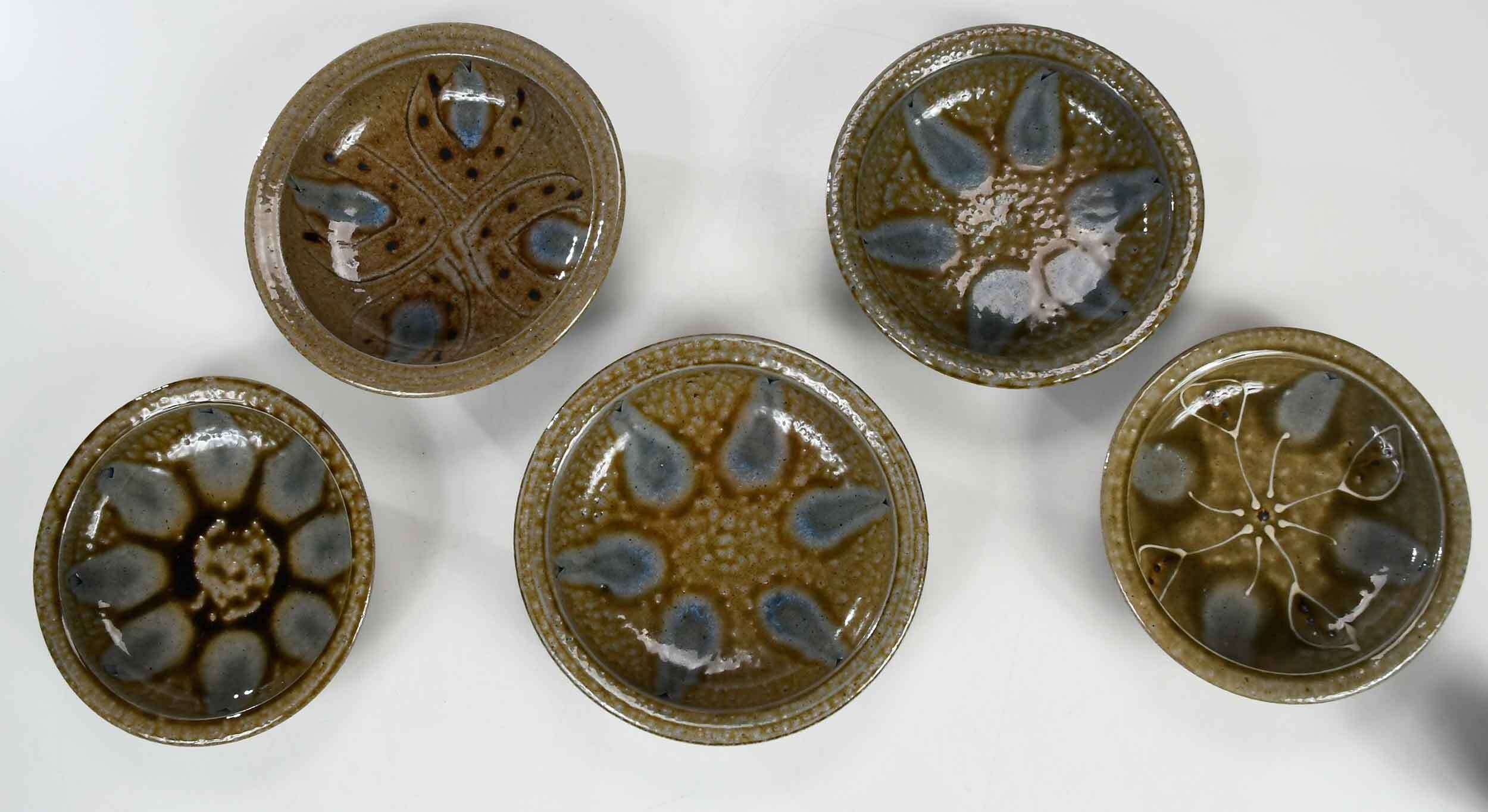 Mark Hewitt | Five Mark Hewitt Rimmed Bowls | MutualArt