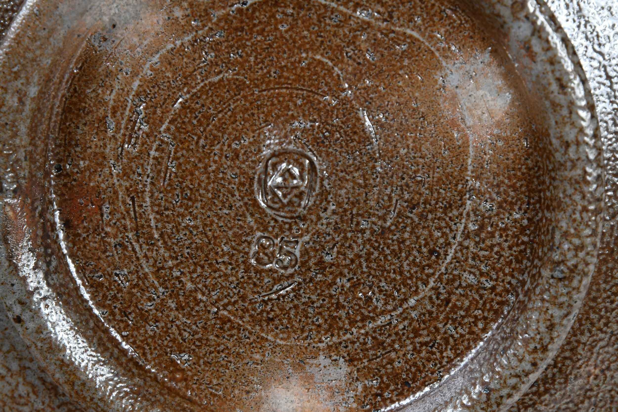 Mark Hewitt | Six Mark Hewitt Rimmed Bowls | MutualArt