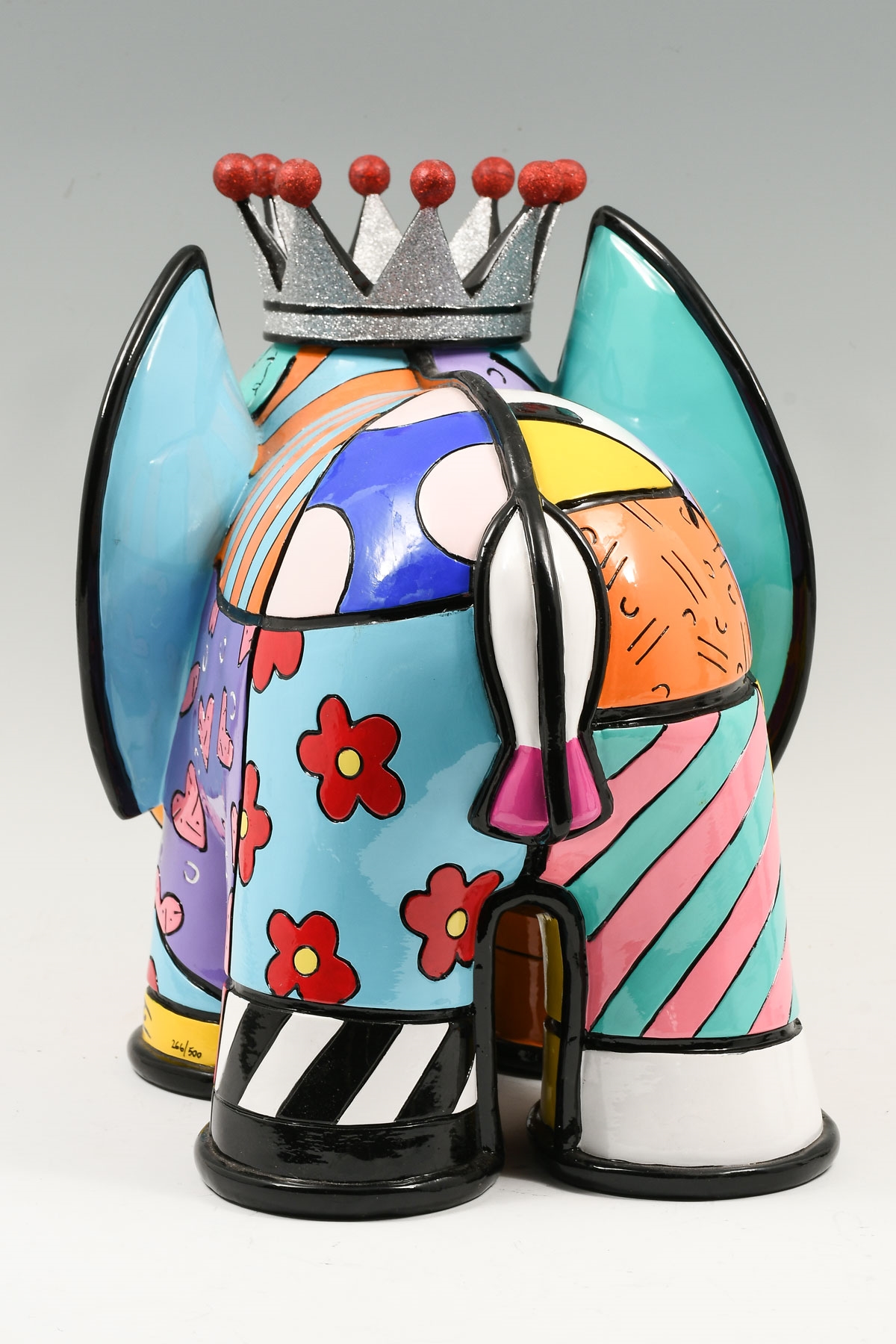 Romero Britto | Elephant Wearing a Crown | MutualArt