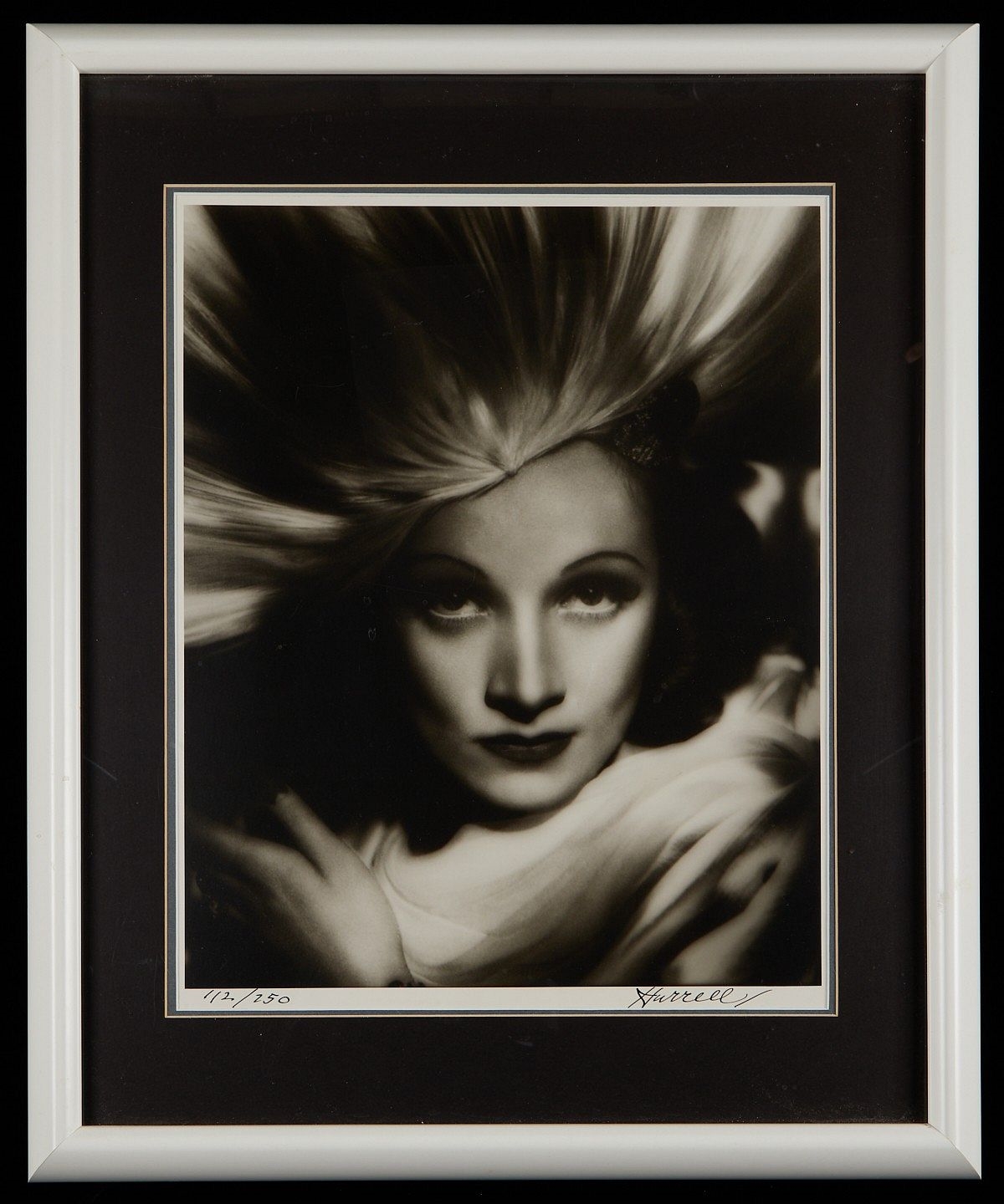 George Hurrell | Celebrities and models such as Humphrey Bogart ...