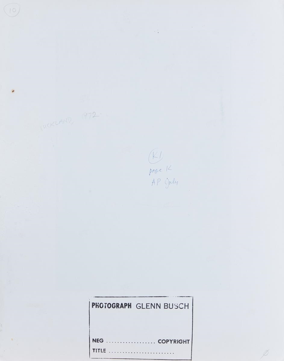 Glenn Busch | Auckland (1972) | MutualArt