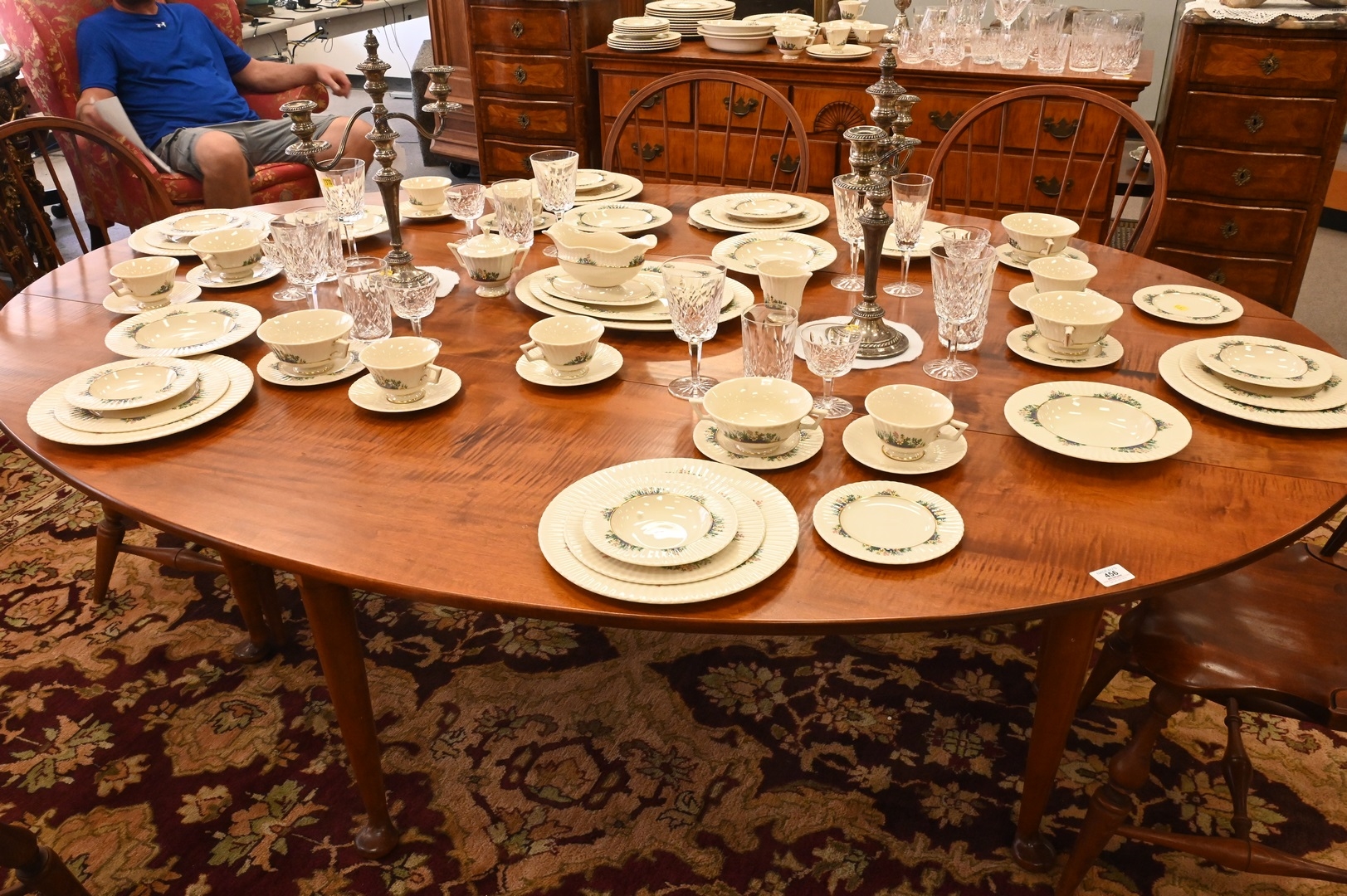 D. R. Dimes Co | Queen Anne Style Dining Table | MutualArt