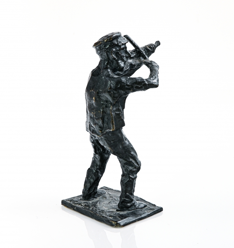 Walter Spitzer | Violinist sculpture | MutualArt